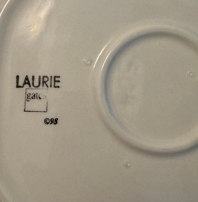 Los Angeles Pottery Laurie Gates Holly & Ribbon Dinner Plates - Etsy