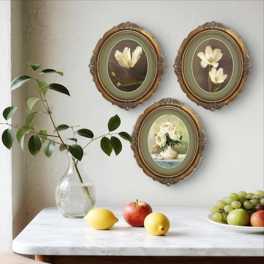 Baroque Gold Oval Vintage Frames Wall Art - Framed Vintage Floral Print ...