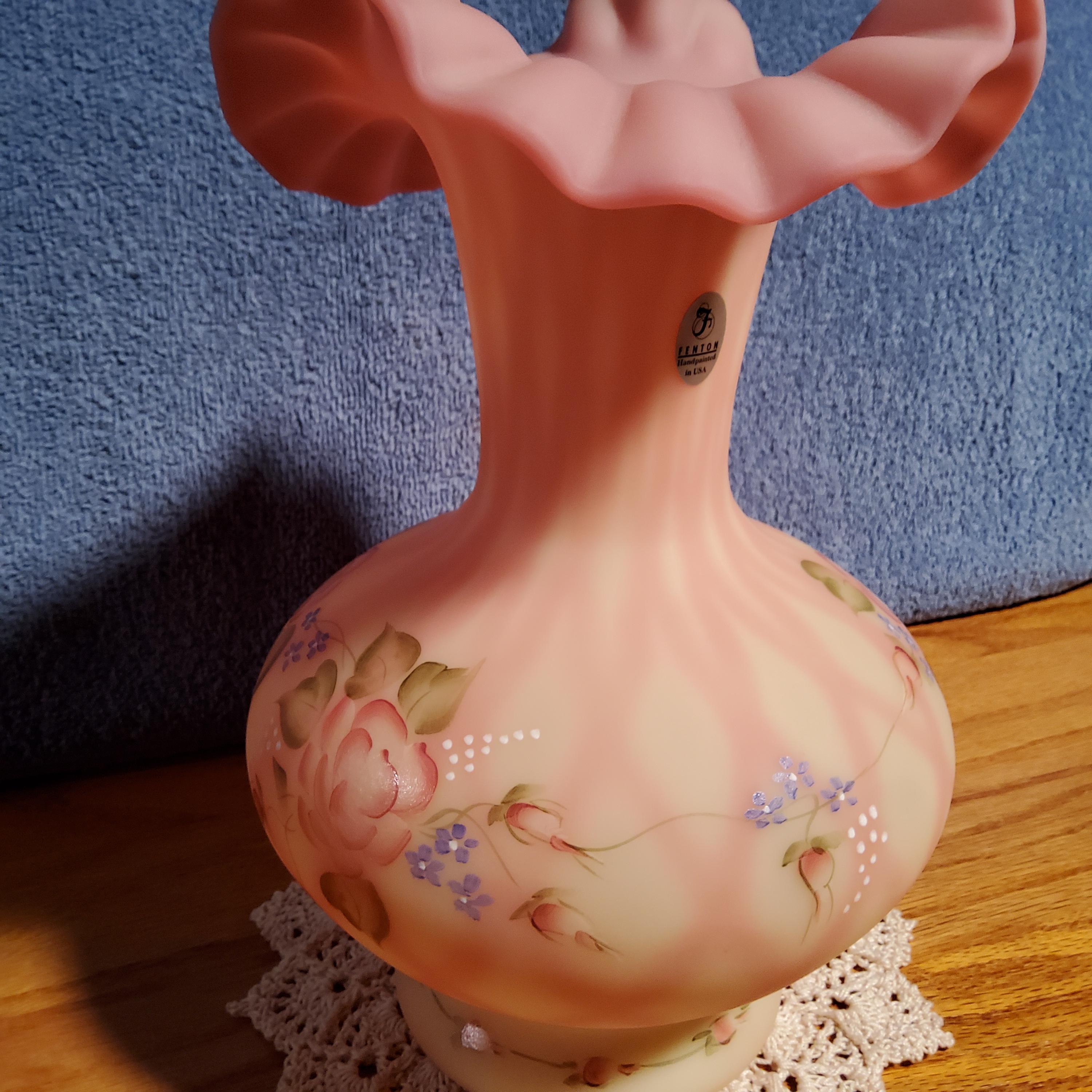 Fenton Burmese Vase Pink Ruffled Diamond Optic Signed by Artist - Etsy