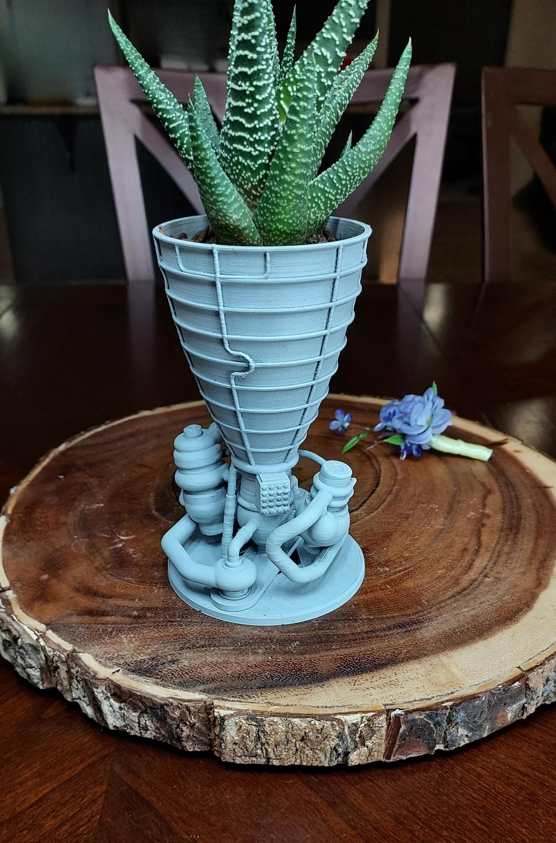 RS-25 Rocket Engine Succulent Pot & Planter - 6in Tall - 3D Printed - Etsy