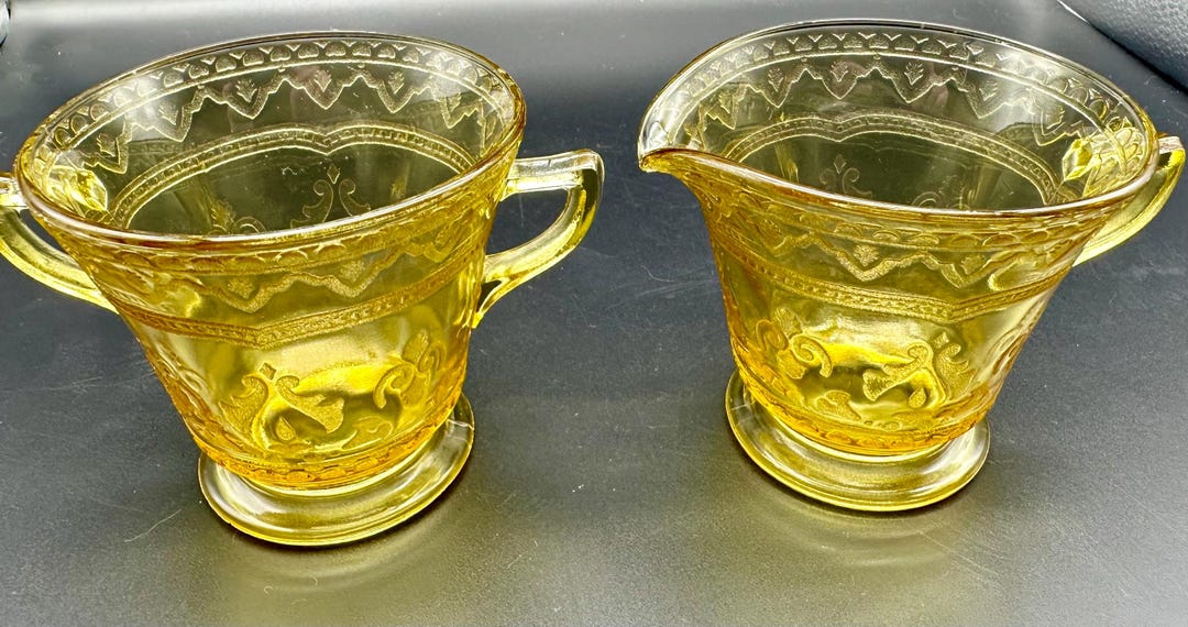 Vintage Art Deco 1930s Federal Depression Glass Golden Amber Yellow ...