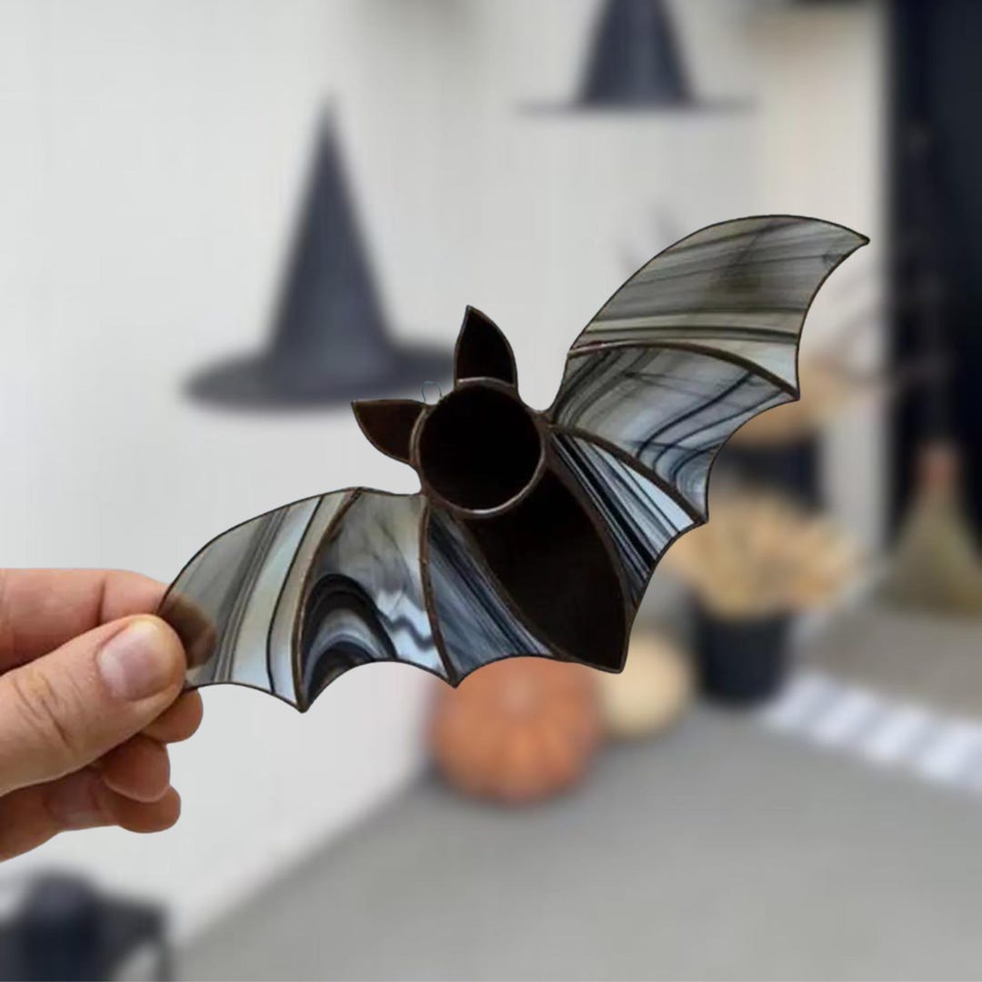 Custom Bat Stained Glass Bat Glass Window Hanging Handmade Window Decor ...