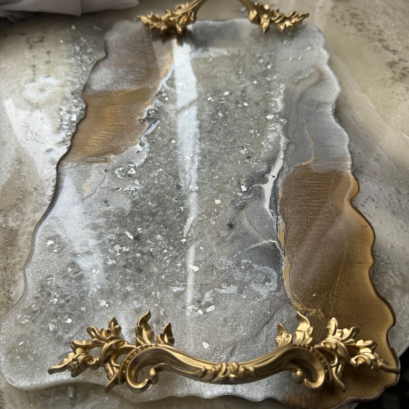 Geode Resin Tray - Etsy