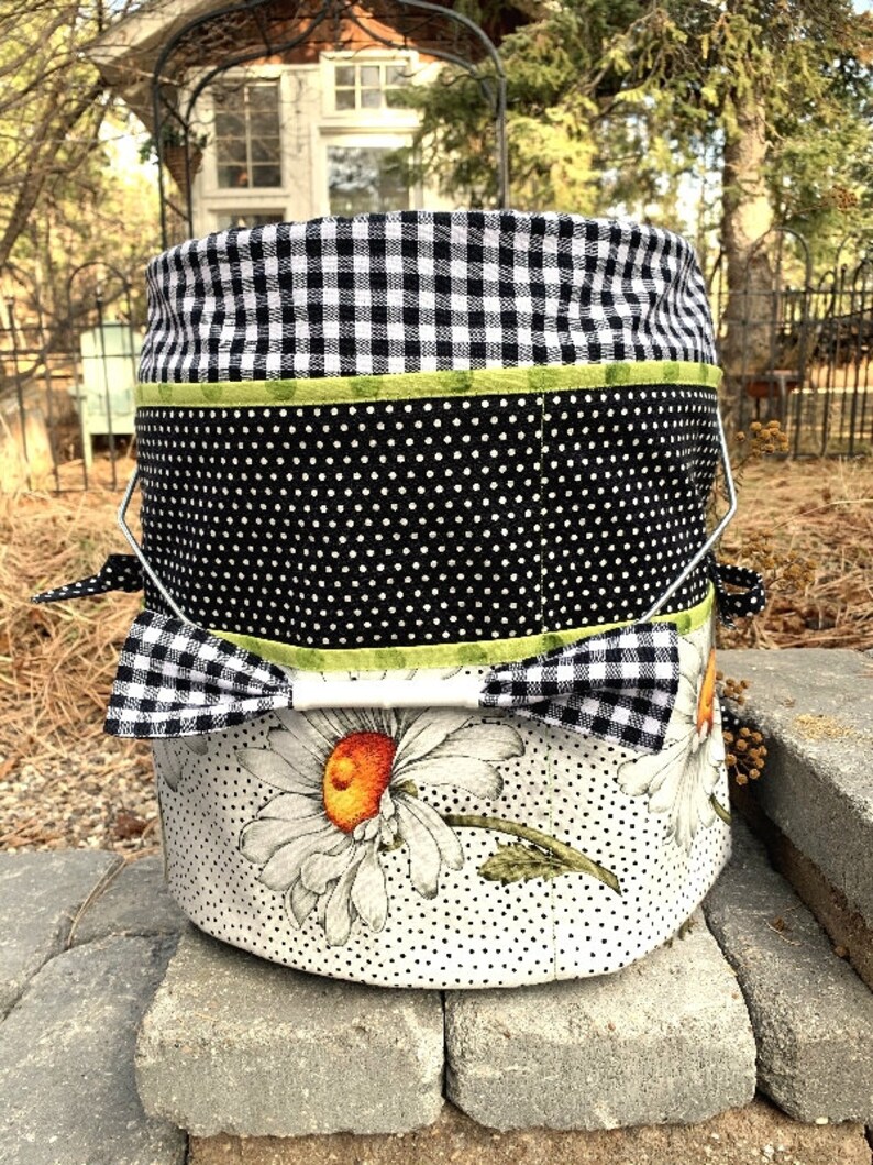 The Bucket Pattern - Pdf Quilt Pattern - Bucket Liner Pattern - Joann ...