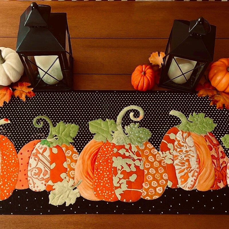 Halloween Table Runner - Etsy