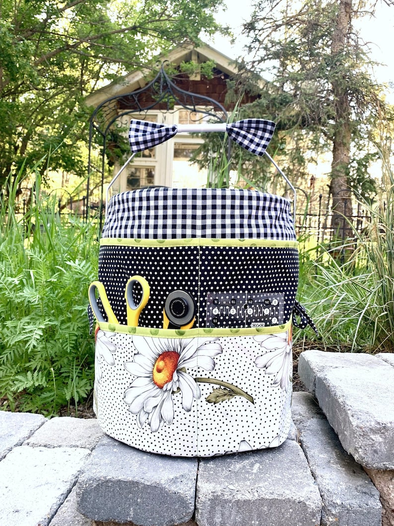 The Bucket Pattern - Pdf Quilt Pattern - Bucket Liner Pattern - Joann ...