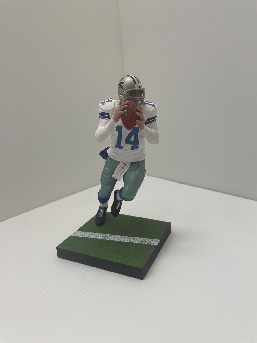 PRE ORDER Discounted Custom Cowboy Legend Craig Morton Mcfarlane Figure ...