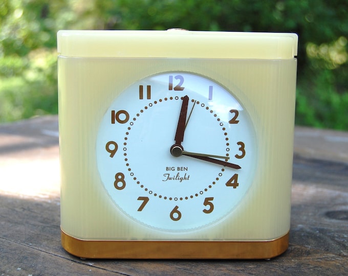 Big Ben Art Deco Twilight Alarm Clock - Etsy