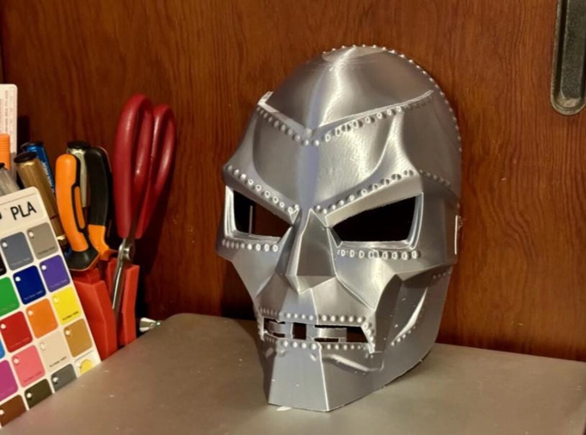 Dr. Doom Mask 3D STL File – Marvel Doctor Doom Helmet for 3D Printing ...