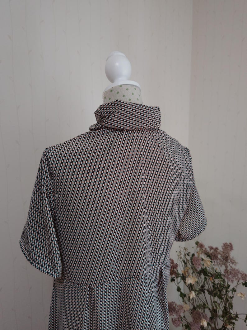 TEG: Onepiece Dress, Geometric Pattern. Bowtie Blouse. - Etsy