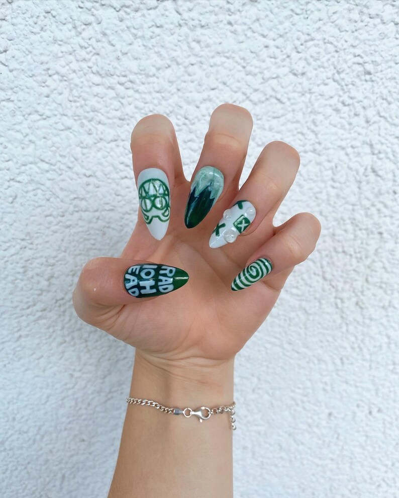 Radiohead Press on Nails, Dark Green Almond Nails, OK Computer Fashion ...