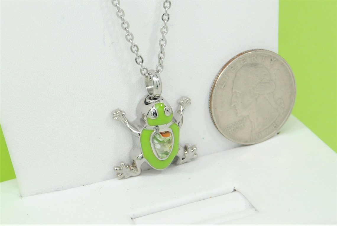 Frog Ashes Keepsake With Murano Glass Wildlife Cremation - Etsy