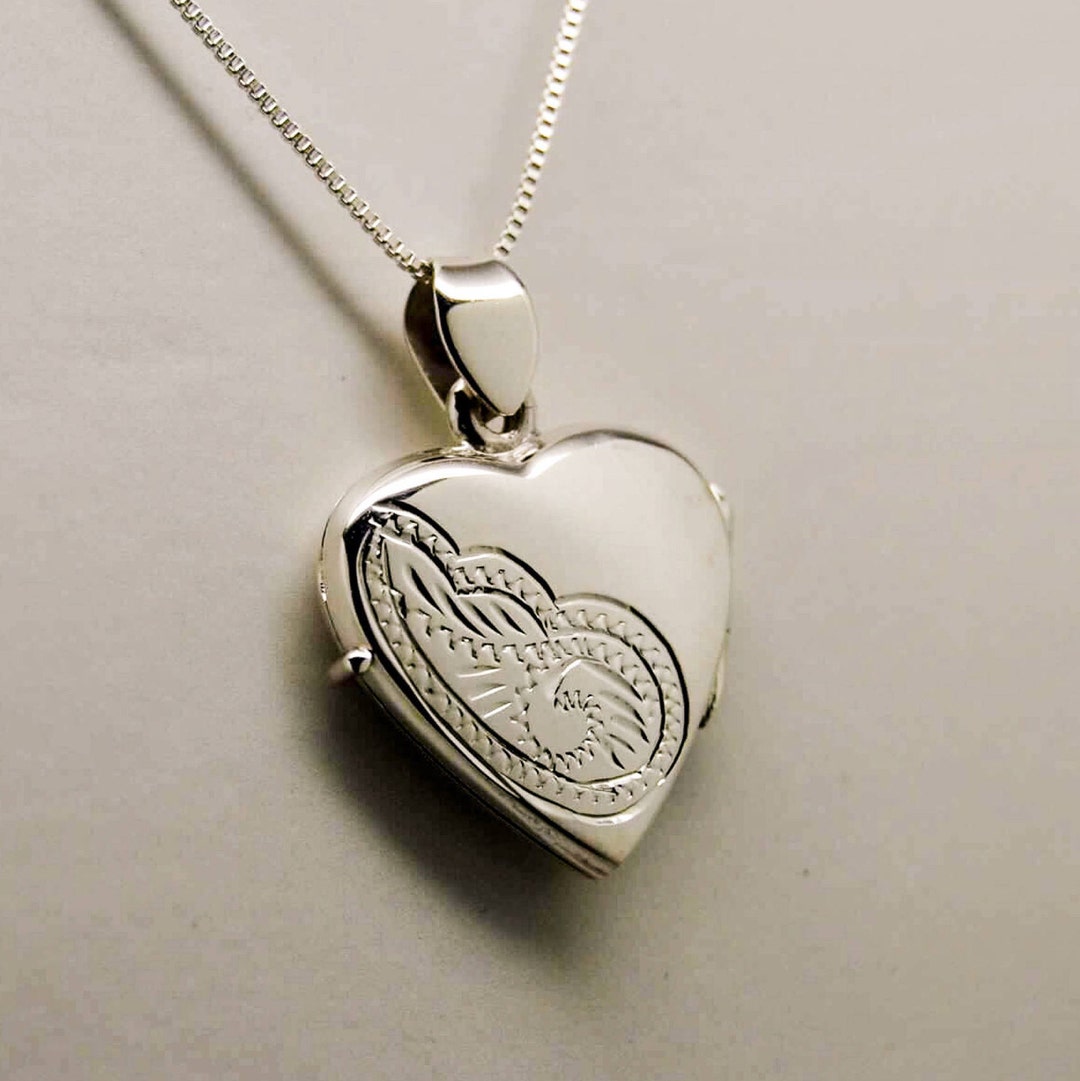 Engraved Heart Picture Locket in 925 Sterling Silver || Photo Keepsake ...