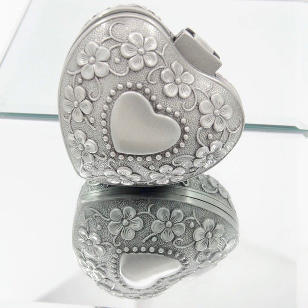 Heart Trinket Box - Etsy
