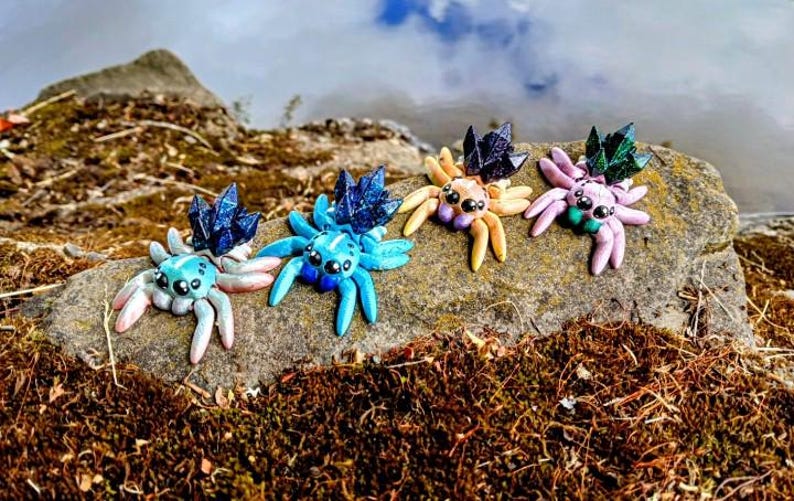 Crystal Jumping Spiders! Hand-painted 3d-printed. - Etsy