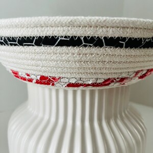 Embroidered Rooster Rope Bowl Enatural Red and Black - Etsy