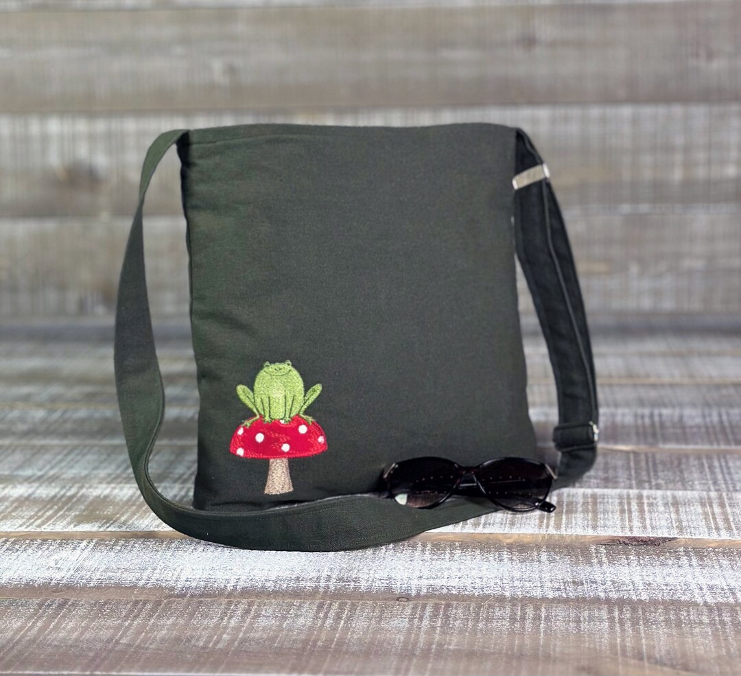 Frog Purse Satchel Cross Body Toad Bag Toadstool Purse Green Sling Eco ...