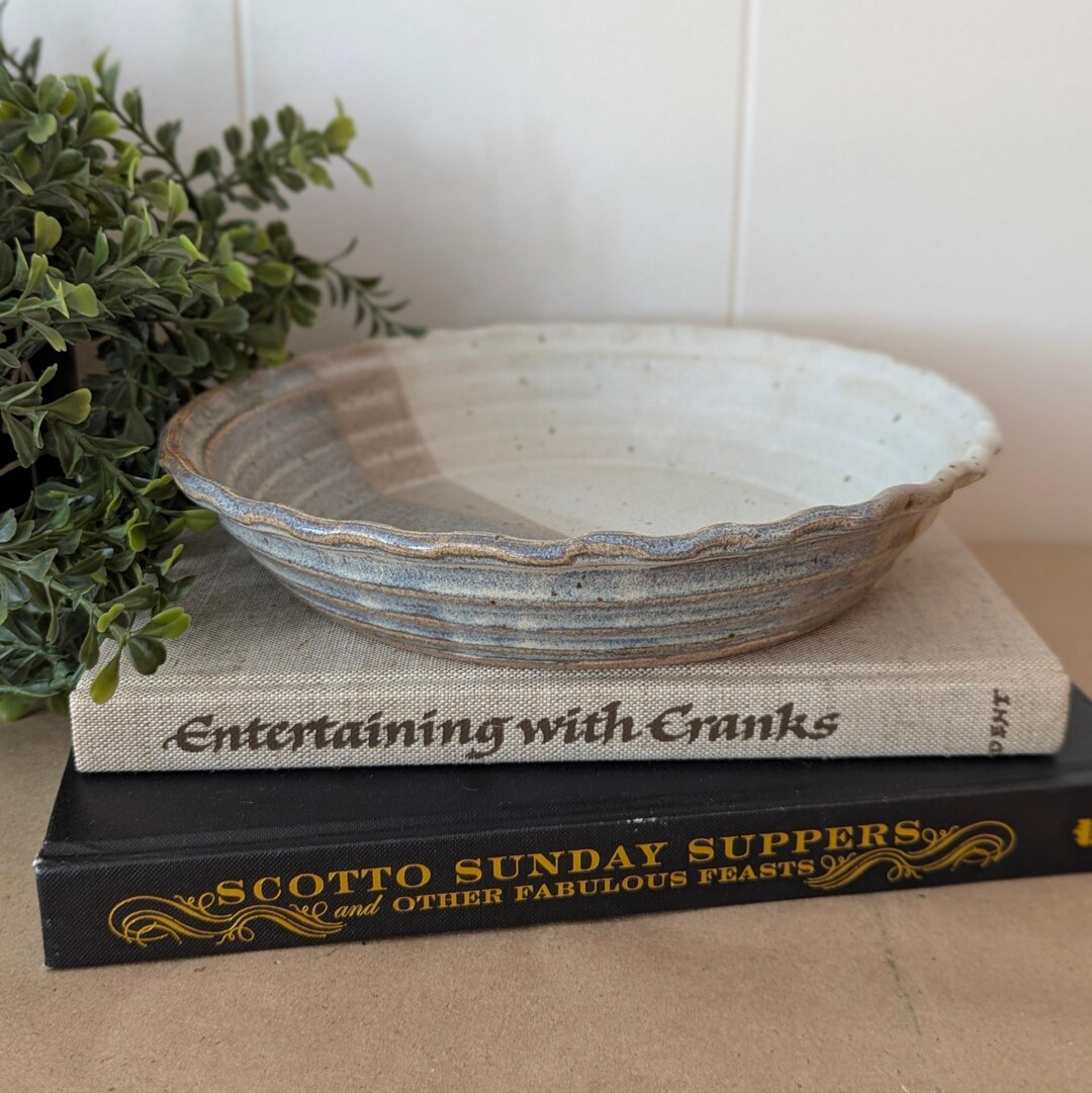 Vintage Pottery Pie Plate Handmade Studio Pottery Baking Dish in Blue ...