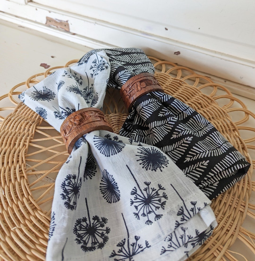 Vintage Carved Wood Napkin Rings Mismatched Set of Wooden Boho Napkin ...