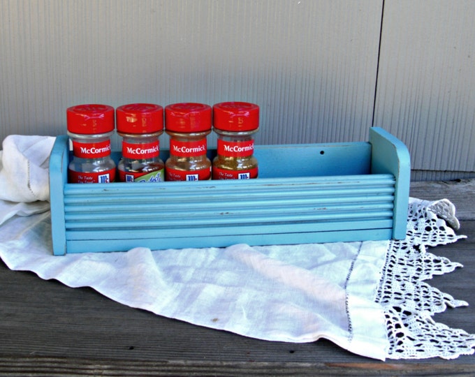 Upcycled Vintage Spice Rack | Retro Trailer Decor - Etsy