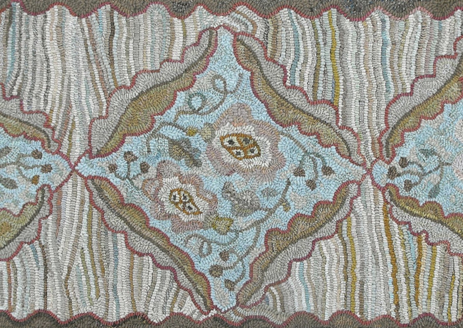 Majestic Runner in 2 Sizes Rug Hooking PATTERN ONLY Designed by Karen ...