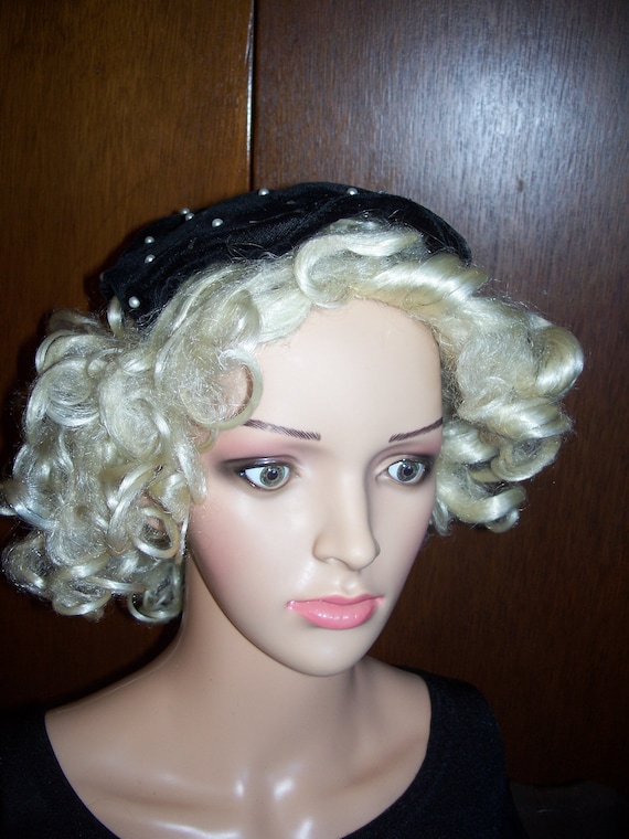 Fascinator - Black Beaded Velvet, Caplet Style, 1920s… - Gem