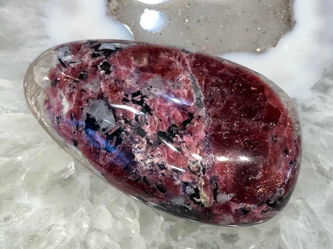 Stunning Natural Pink Eudialyte Gemstone Specimen Palm Stone Canada 5 ...