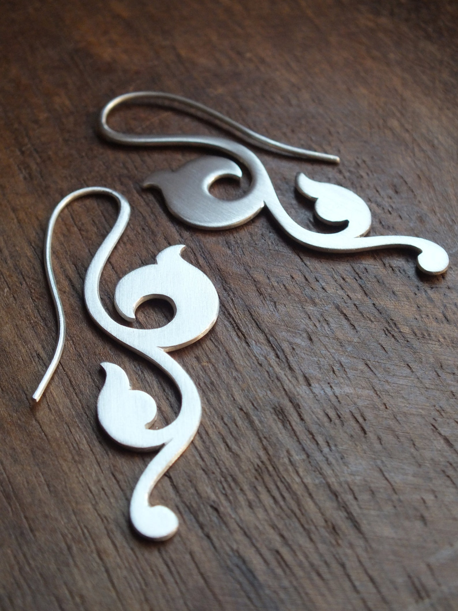 Arabian Nights Earrings Historic Ornamental Arabesque - Etsy