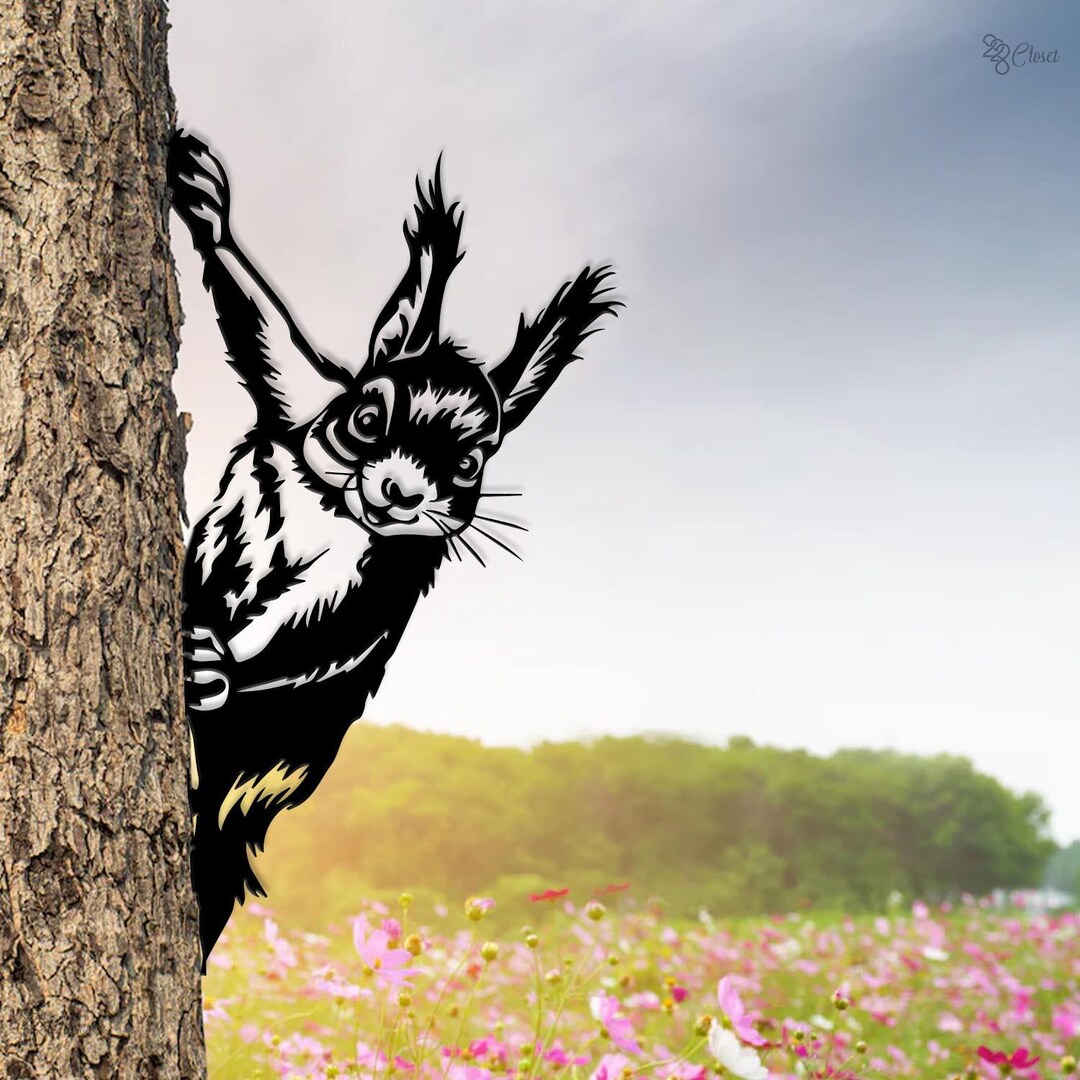 Peeking Squirrel Metal Art, Funny Outdoor Garden Animal Sign, Funny ...