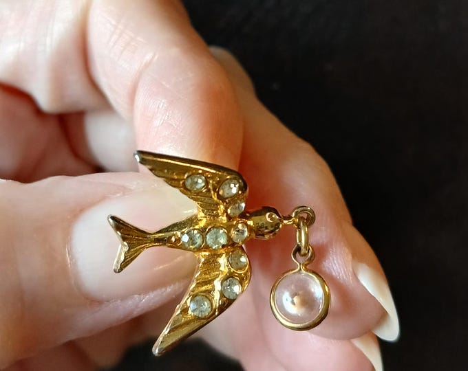 Vintage Sparrow With a Mustard Seed and 9 Crystals on Its Back and ...