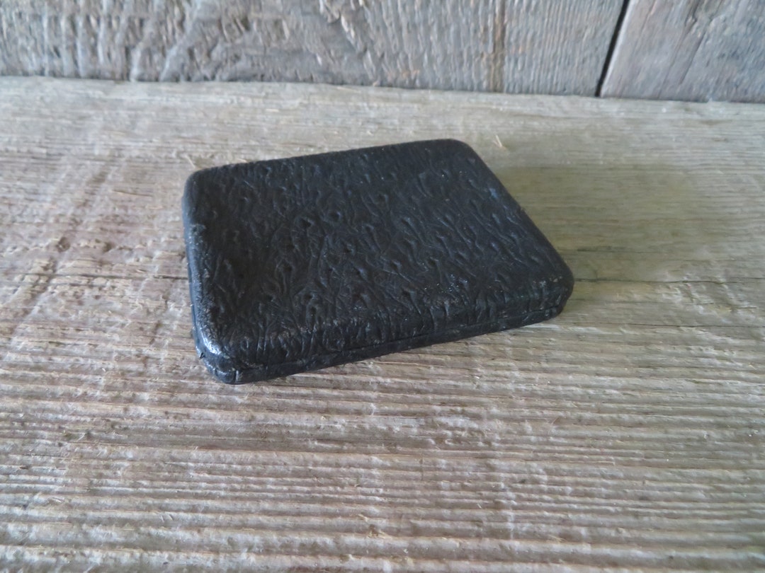 Cigarette Rolling Paper Case - Item No. 785 - Etsy