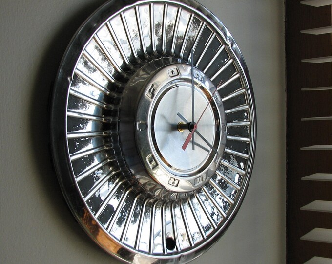 1958 Ford Thunderbird Hubcap Clock No.1489 - Etsy