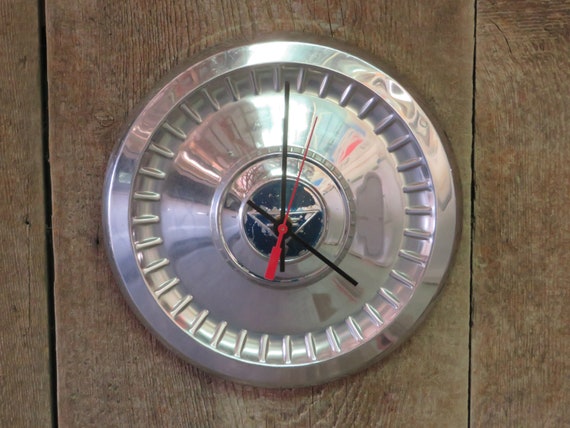1962 Chevy II Hubcap Clock No.2047 | Etsy
