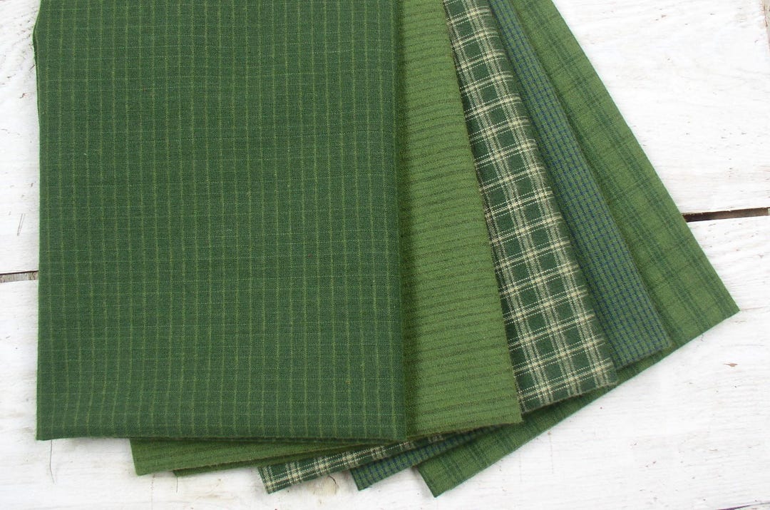 Forest Green Homespun Flannel 5 PC Fat Quarter Bundle Fall Fabric ...