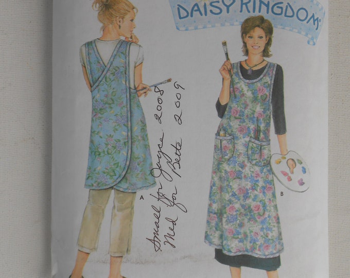 Simplicity 5201 7481 Daisy Kingdom Wrap Around Apron, Criss Cross Back ...