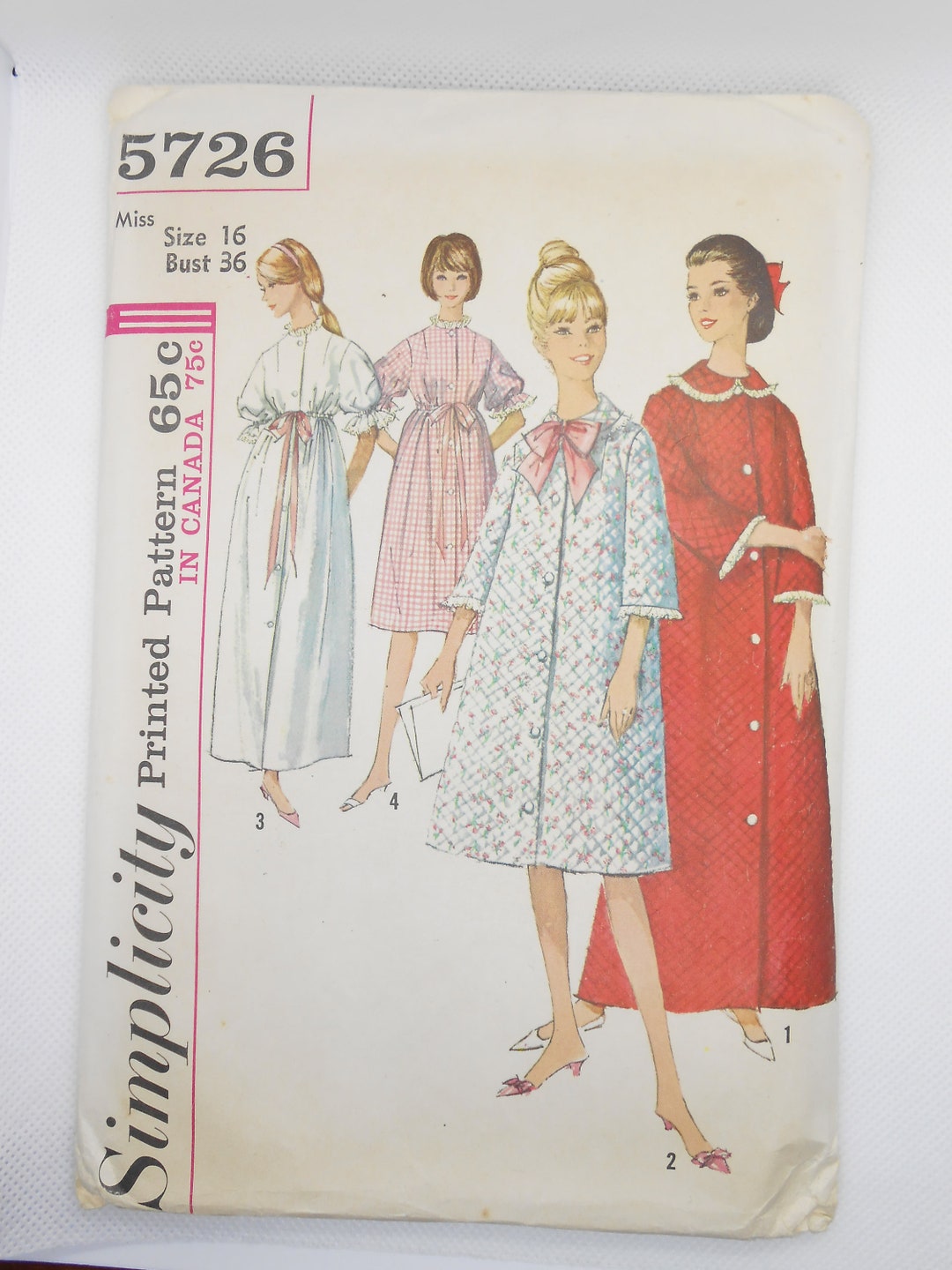 Vintage 60s Round Neck Collar Robe, Front Button Housecoat in Two ...