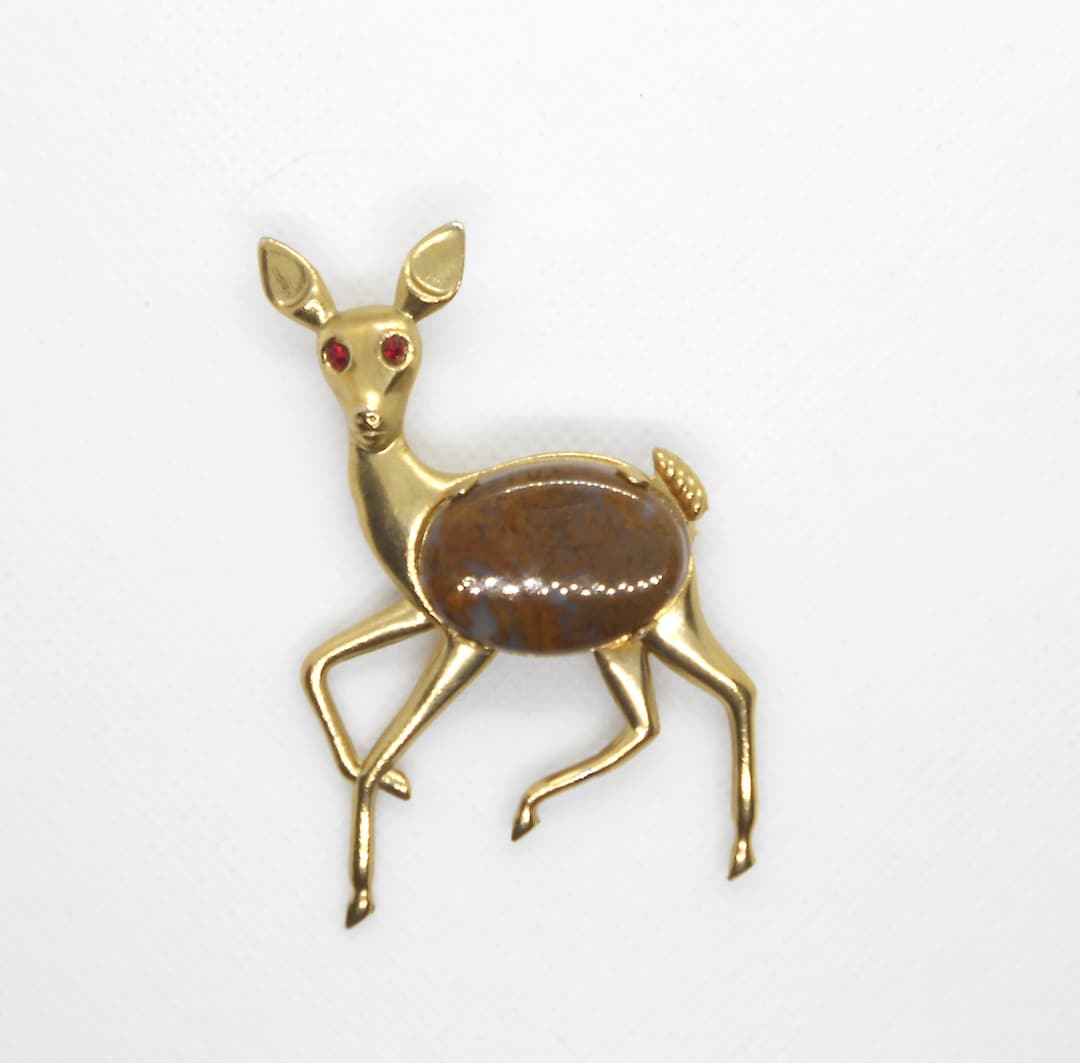 Vintage Stone Deer Brooch, Jelly Belly Deer Brooch, Unsigned - Etsy