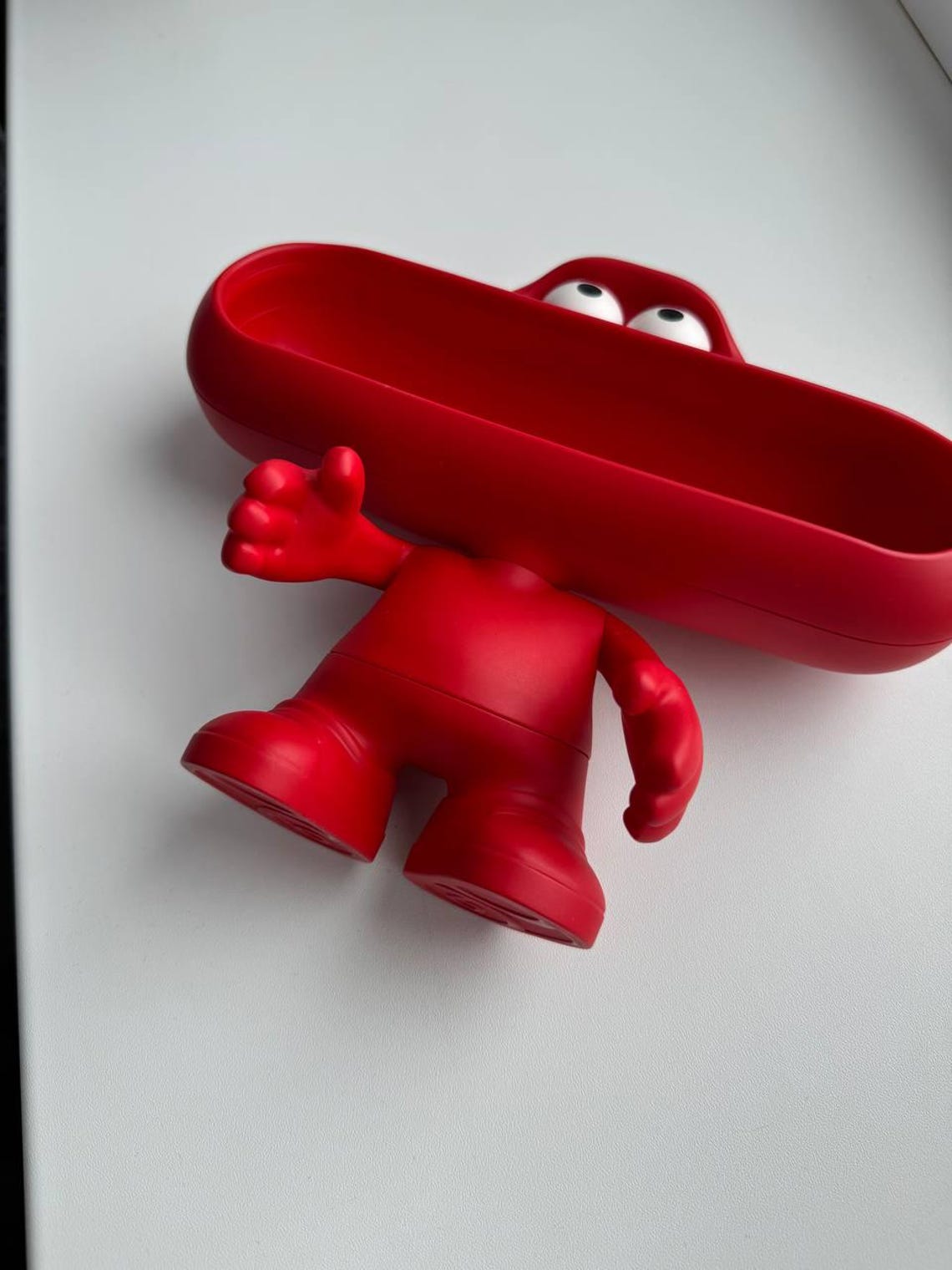 Beats Red by DR Dre. Pill Bluetooth Speaker Dude Holder Dude Stand ...