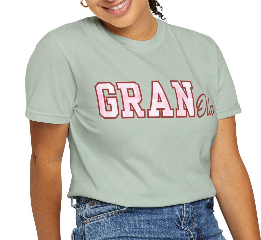 Granola Grandma T-shirt, Comfort Colors, Gran Shirt, Gift for ...