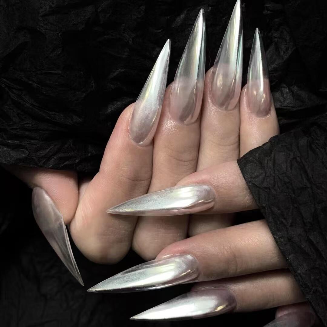 919 Nail Studio｜silver Mirror Nails Werewolf Acrylic Nails Claw Press ...