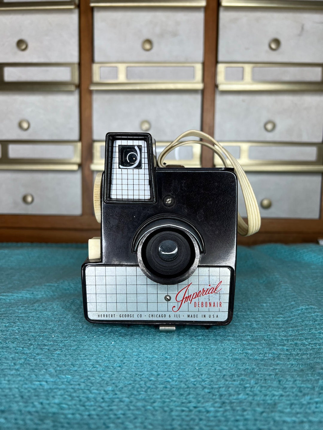 Imperial Debonair 620 Camera Black and Red - Etsy