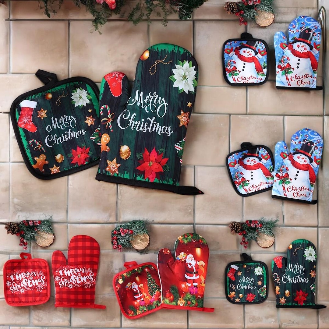Christmas-themed Oven Mitts – Festive Holiday Kitchen Accessories - Etsy