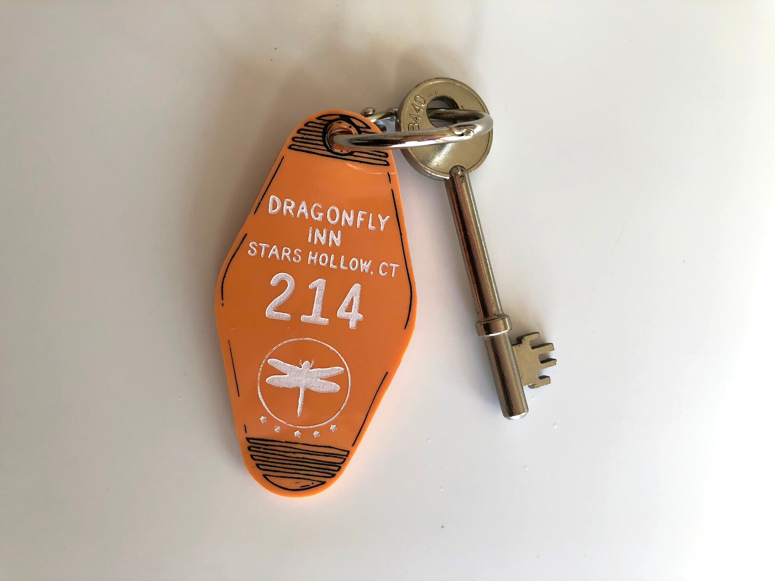 The Dragonfly Inn Gilmore Girls Hotel Room Key Ring - Etsy UK