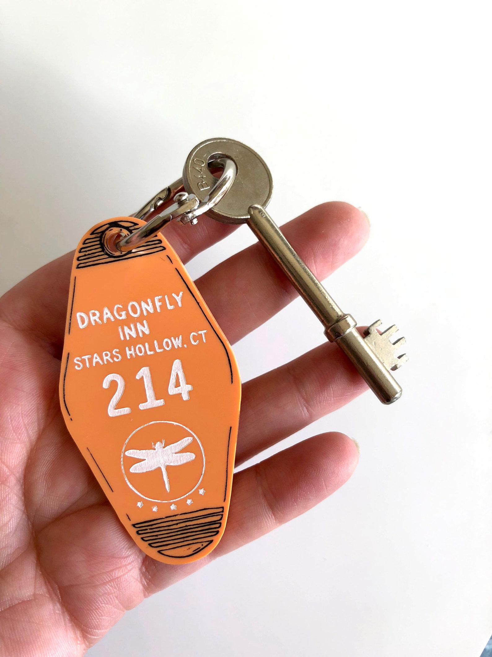 The Dragonfly Inn Gilmore Girls Hotel Room Key Ring - Etsy UK