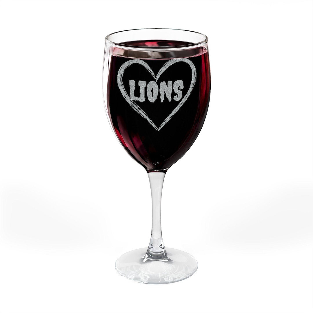 Lions Heart Engraved Wine Glass | 10.5oz Detroit Football Barware ...