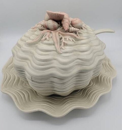 Vintage, 1975, GIANT, Fitz and Floyd Shell / Coquille Soup Tureen W Lid ...