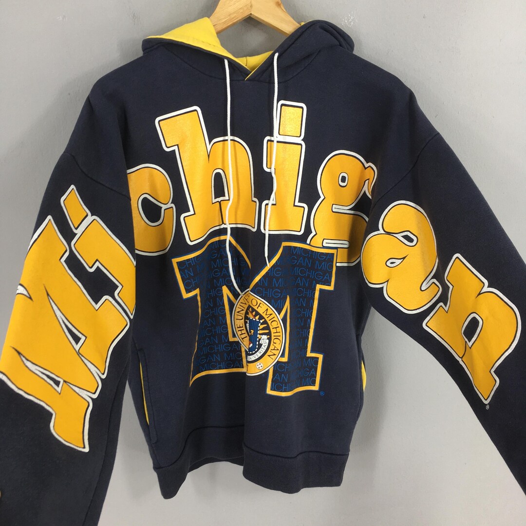 Vintage University of Michigan Blue Hoodie Sweatshirt Medium University ...