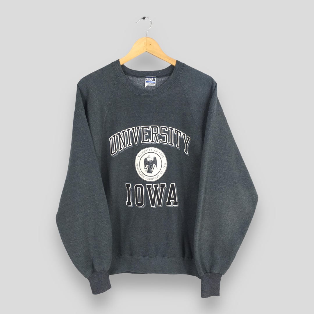 Vintage the University of Iowa Sweatshirt Large UI Iowa State Spell Out ...