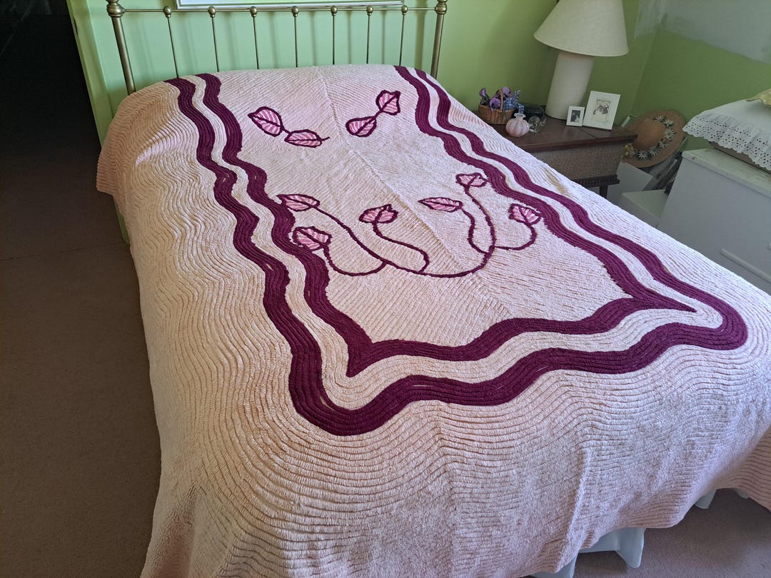 Vintage Pink Chenille Bedspread Deco Curvy Leaves - Etsy