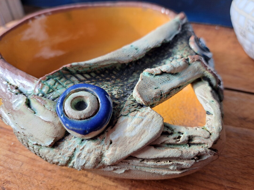 Weird Face Texture Art Pottery Trinket Bowl / Creepy Ashtray - Etsy